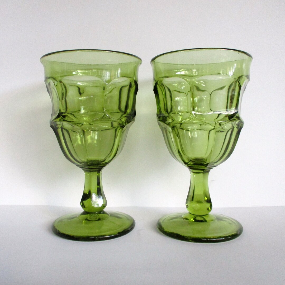 Vintage 2 Avocado Green Goblets,georgian Old Williamsburg Beverages ...