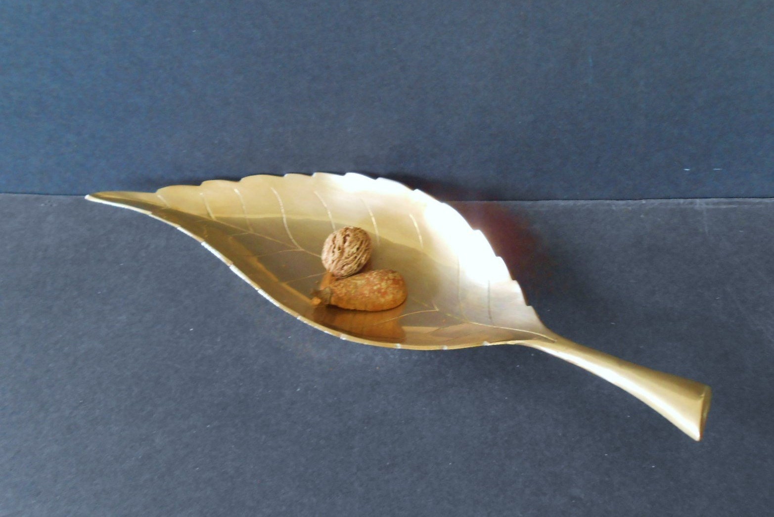 Brass Leafvintage Hand Created Art Brass Leaf Traybrass Leaf | Etsy