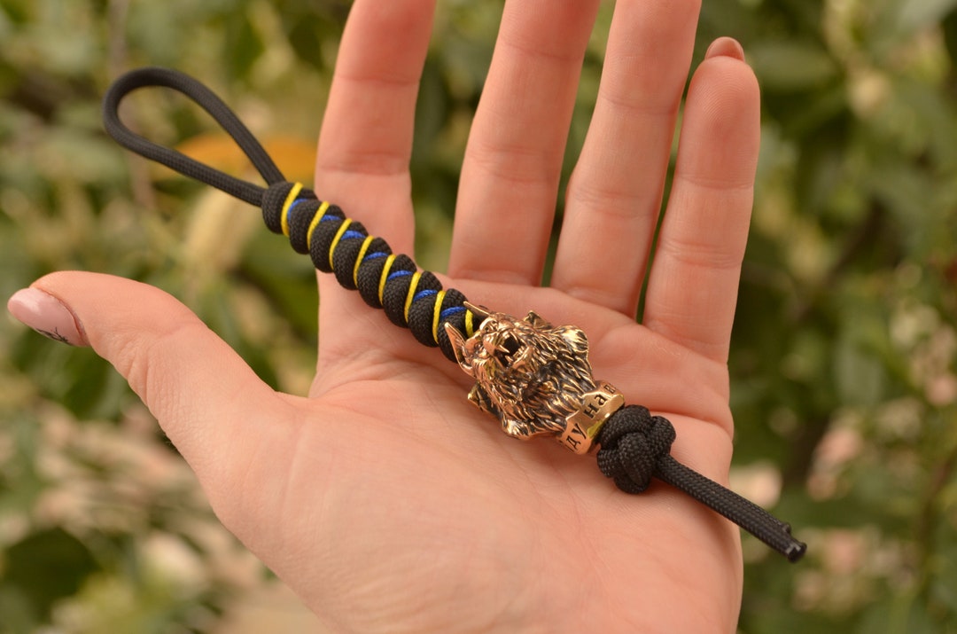 Custom Wolf Bead Paracord Lanyard, Ukrainian Trident 550 Paracord ...