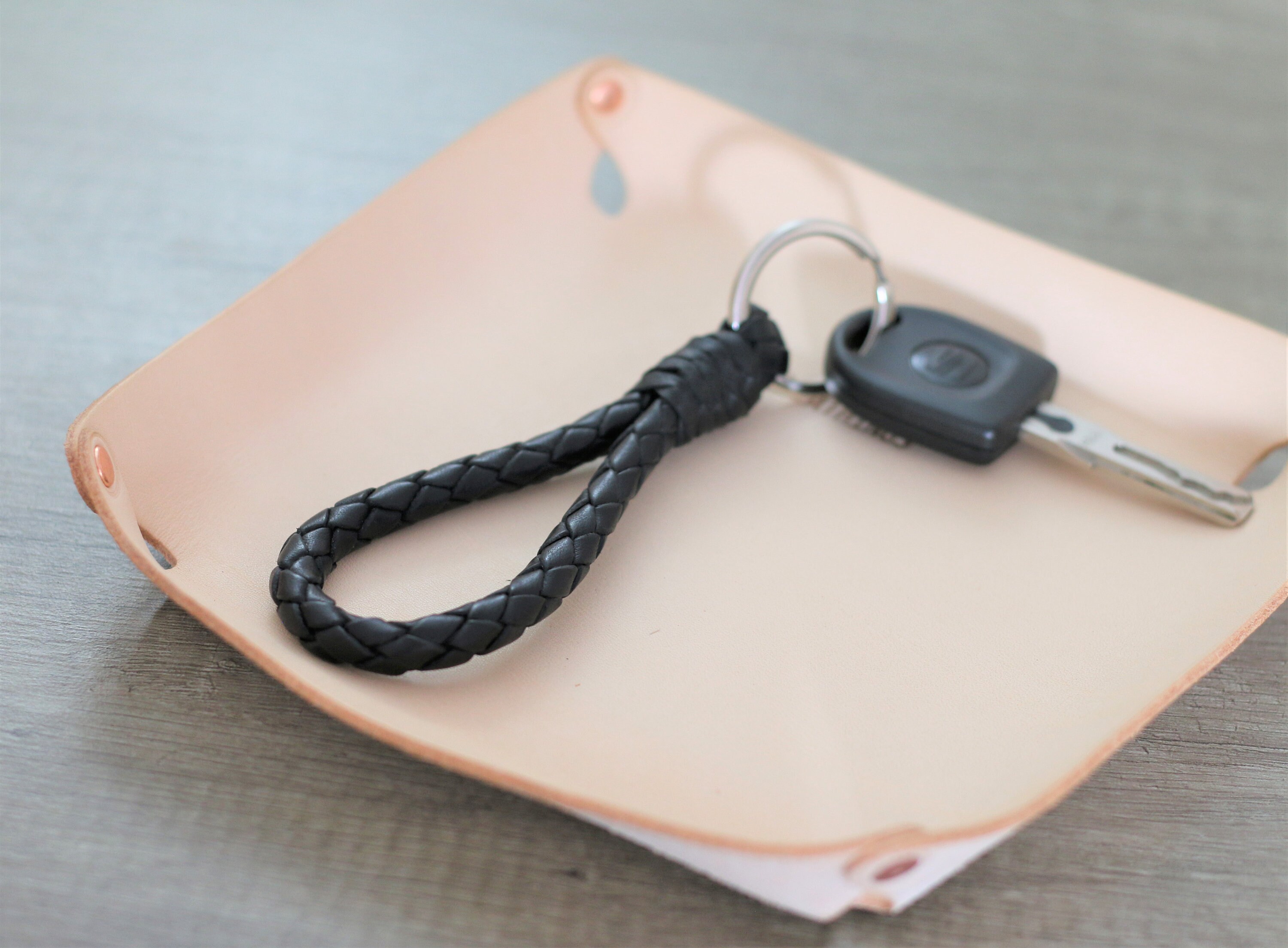 Braid Leather Keychain Elegant Gift for Him Real Leather Goods New Car ...