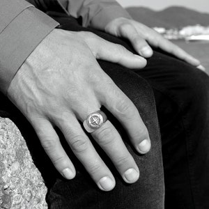 Compass Rose Signet Ring/ Compass Ring/ Mens Compass Ring/ Compass ...