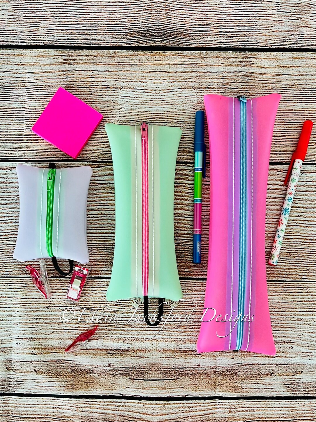 Elastic Pencil Pouch Embroidery Design 3 SIZES - Etsy