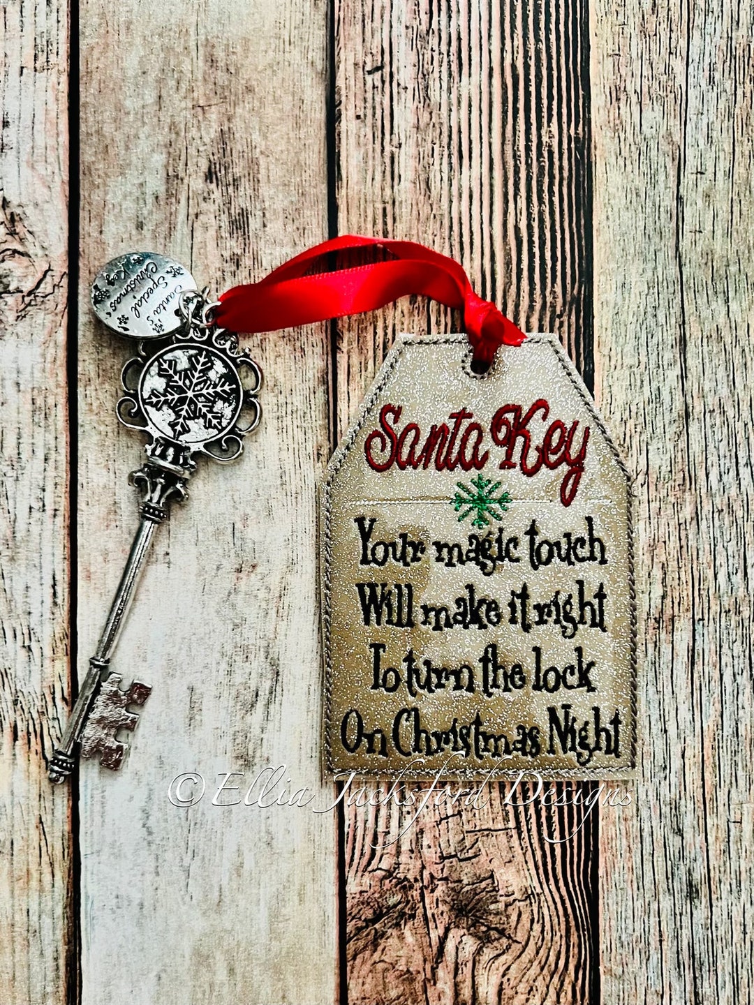 Santa Key Tag Embroidery Design - Etsy