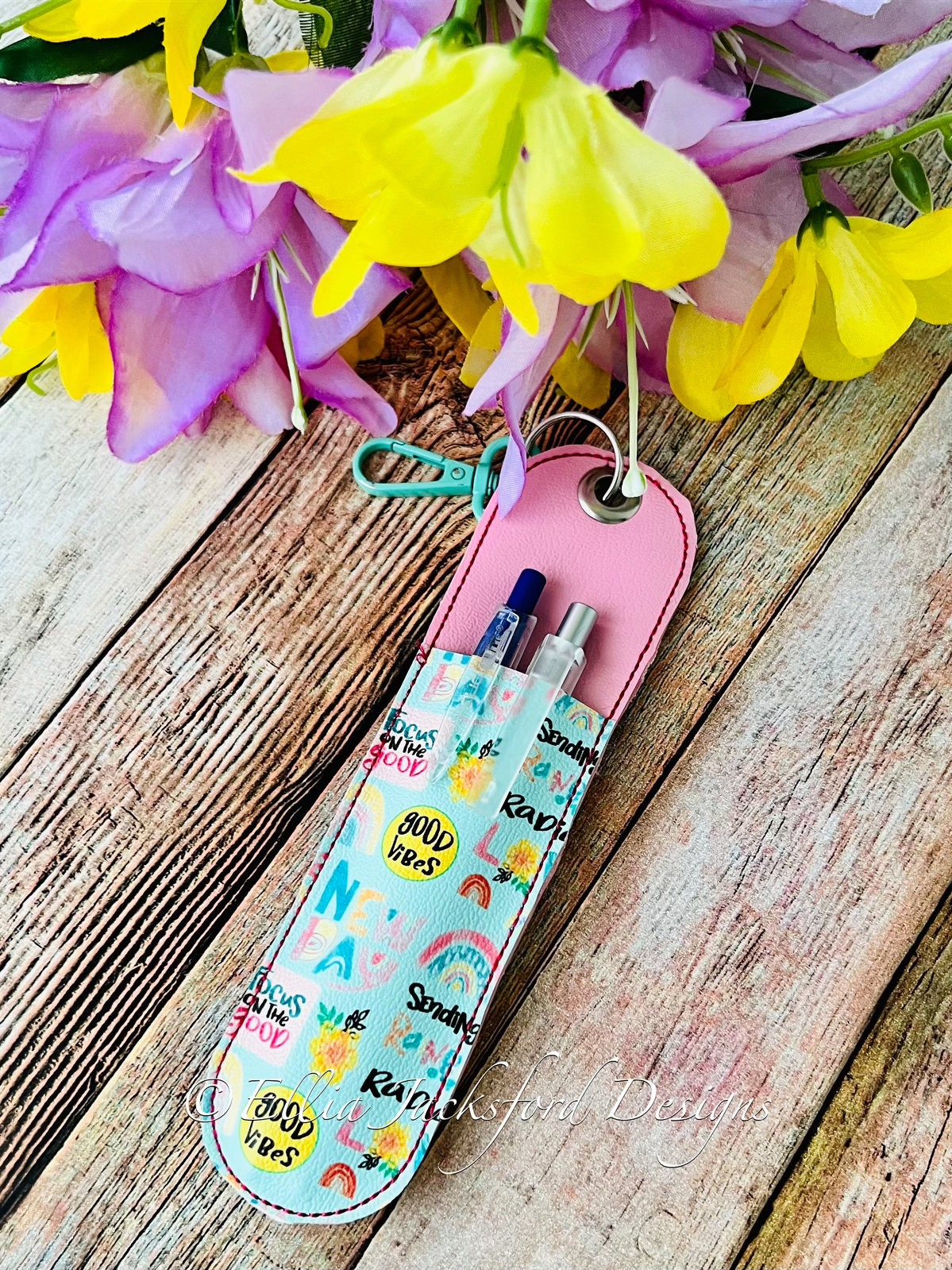 ITH Pen Holder Embroidery Design - Etsy