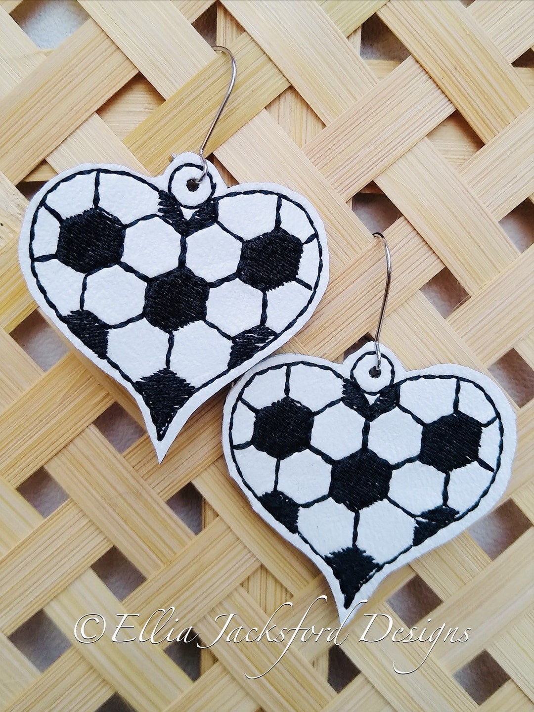 ITH Heart Soccer Earring Embroidery Design - Etsy