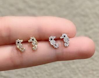 Tiny Seahorse Stud Earrings - Etsy