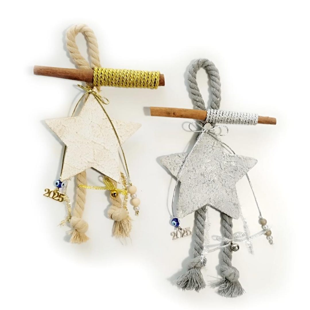 Gouri 2025 Christmas Lucky Charm, Wooden Embossed Gold Star / Gouria ...