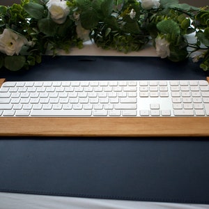 Apple Keyboard With NUMPAD Wooden Stand, Apple Magic Keyboard Wood Tray ...