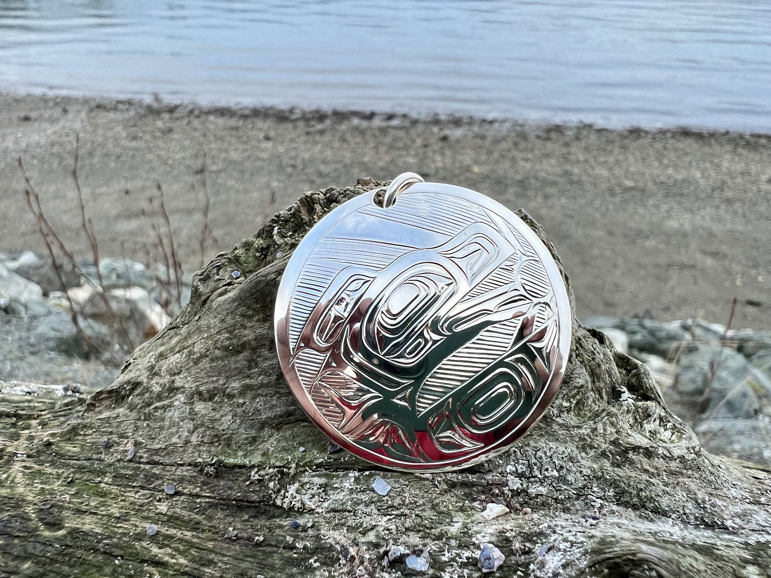 Raven Steals the Light Sterling Silver Round Hand Engraved Pendant ...