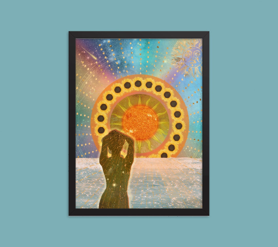 Cosmic Rays Sun Print Un collage dart numérique céleste. Une impression ...