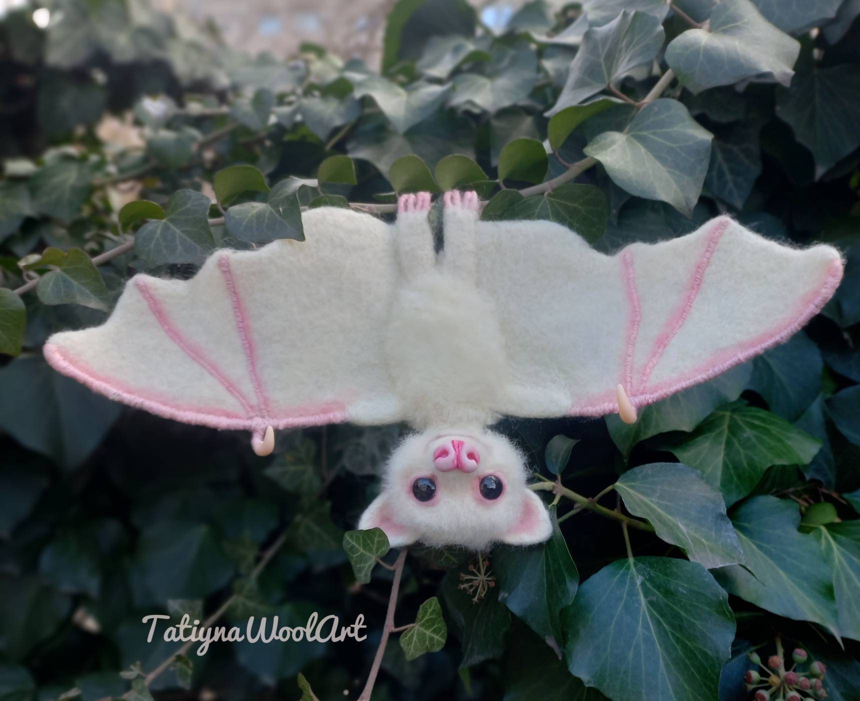 Needle Felted Realistic White Bat. Vampire Bat. Gothic Gift Ideas ...