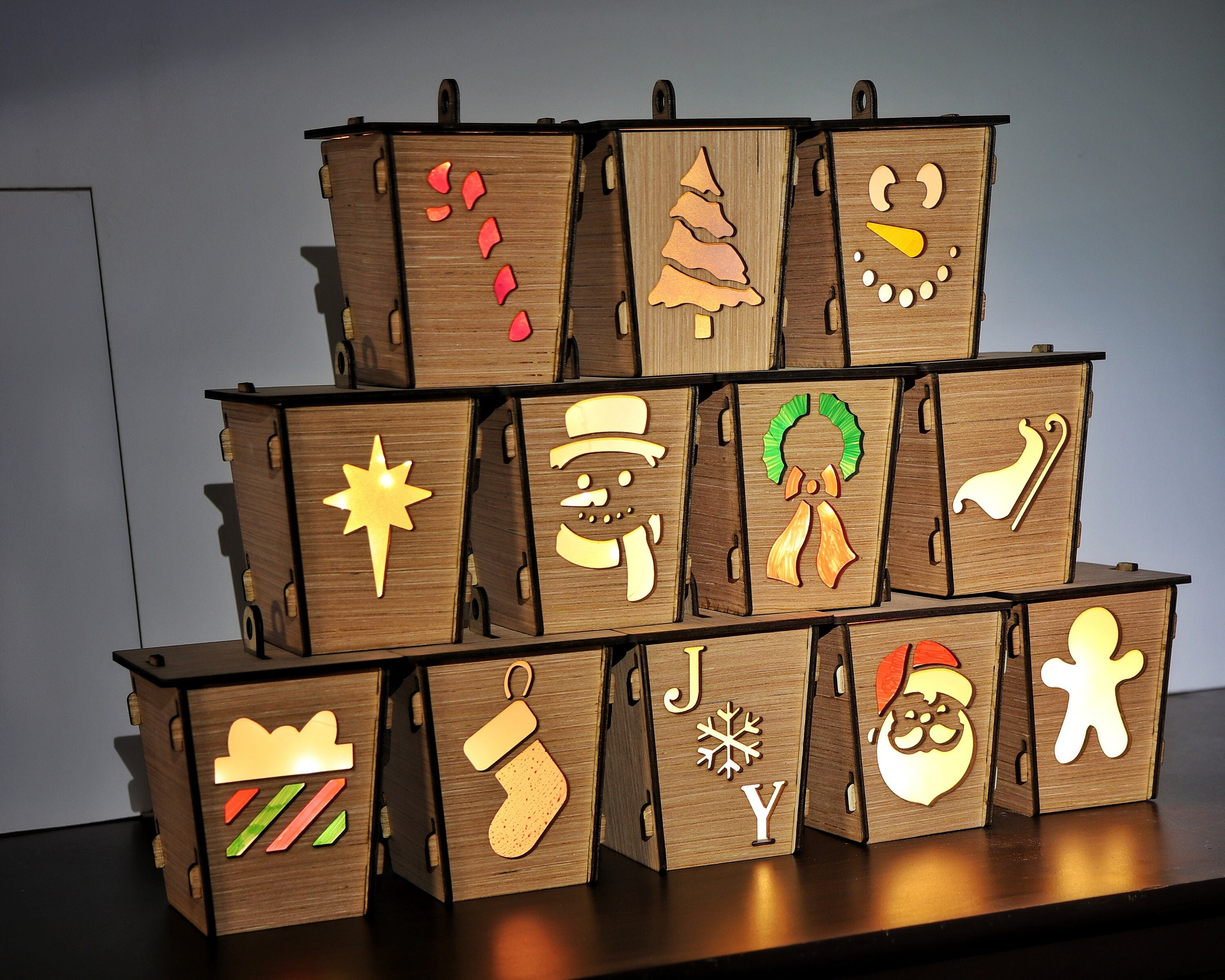 Drawing & Illustration Art & Collectibles A snowman Laser cut files SVG ...