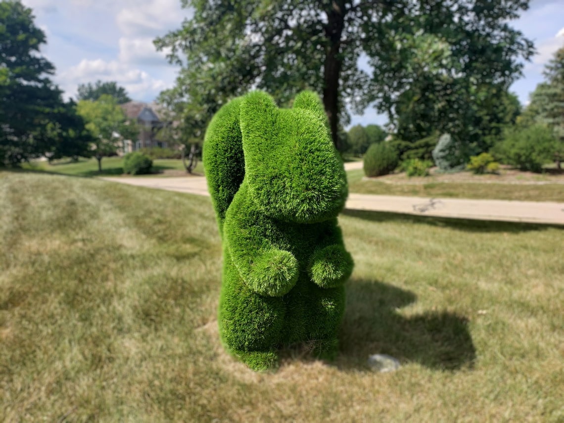 Outdoor Animal Squirrel Topiary Green Figures 39" Covered in Artificial ...