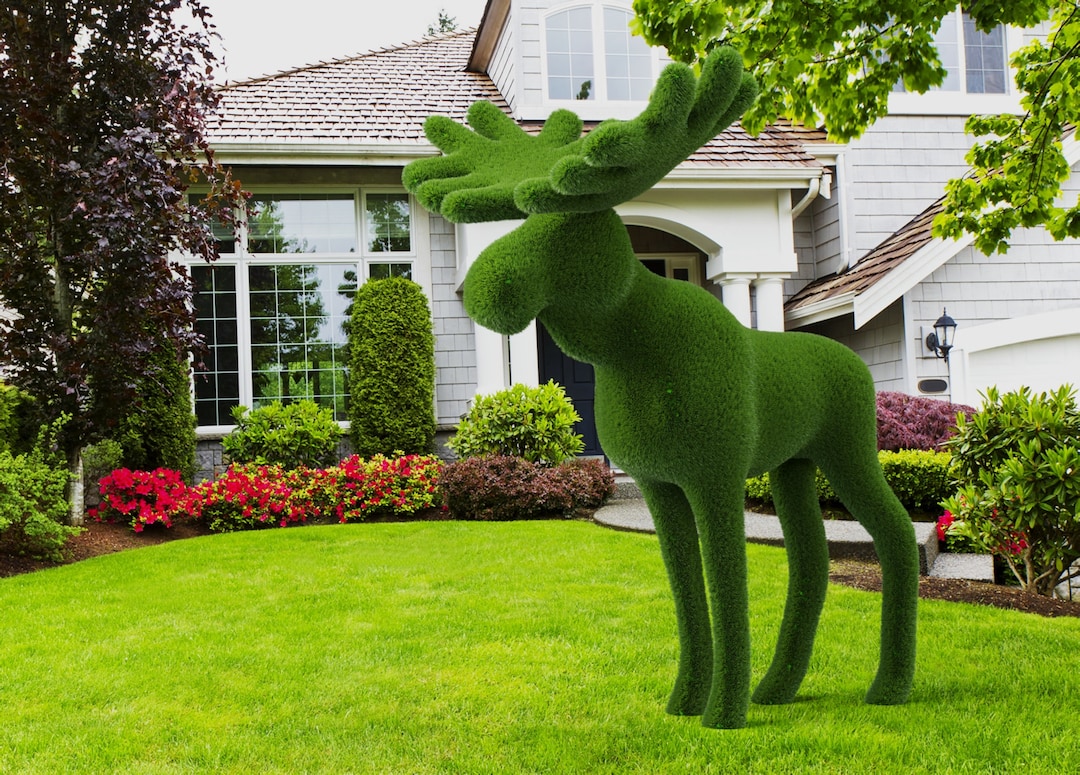 Outdoor Moose Topiary Green Figures Covered in Artificial Grass ...