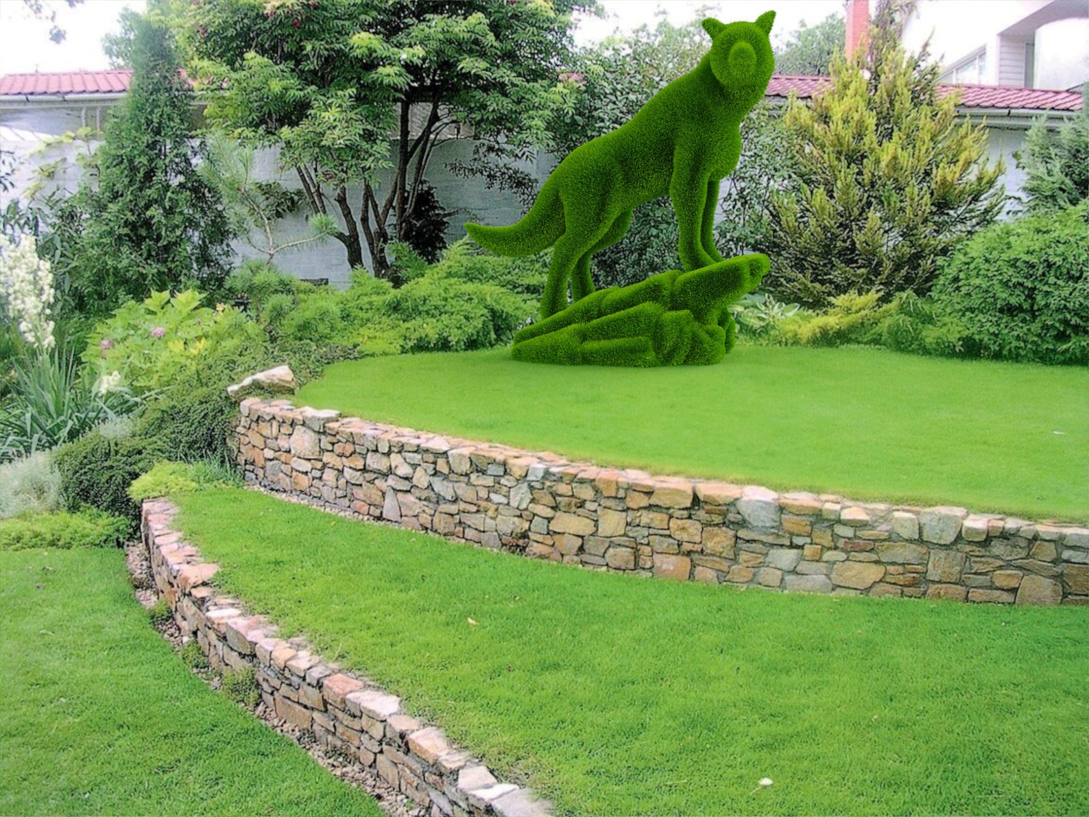 Wolf Howling and Turned Head Topiary Sculpture Outdoor Artificial Grass ...