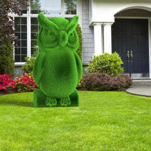 Outdoor Tyrannosaurus Rex T-rex Topiary Green Figures Covered in ...