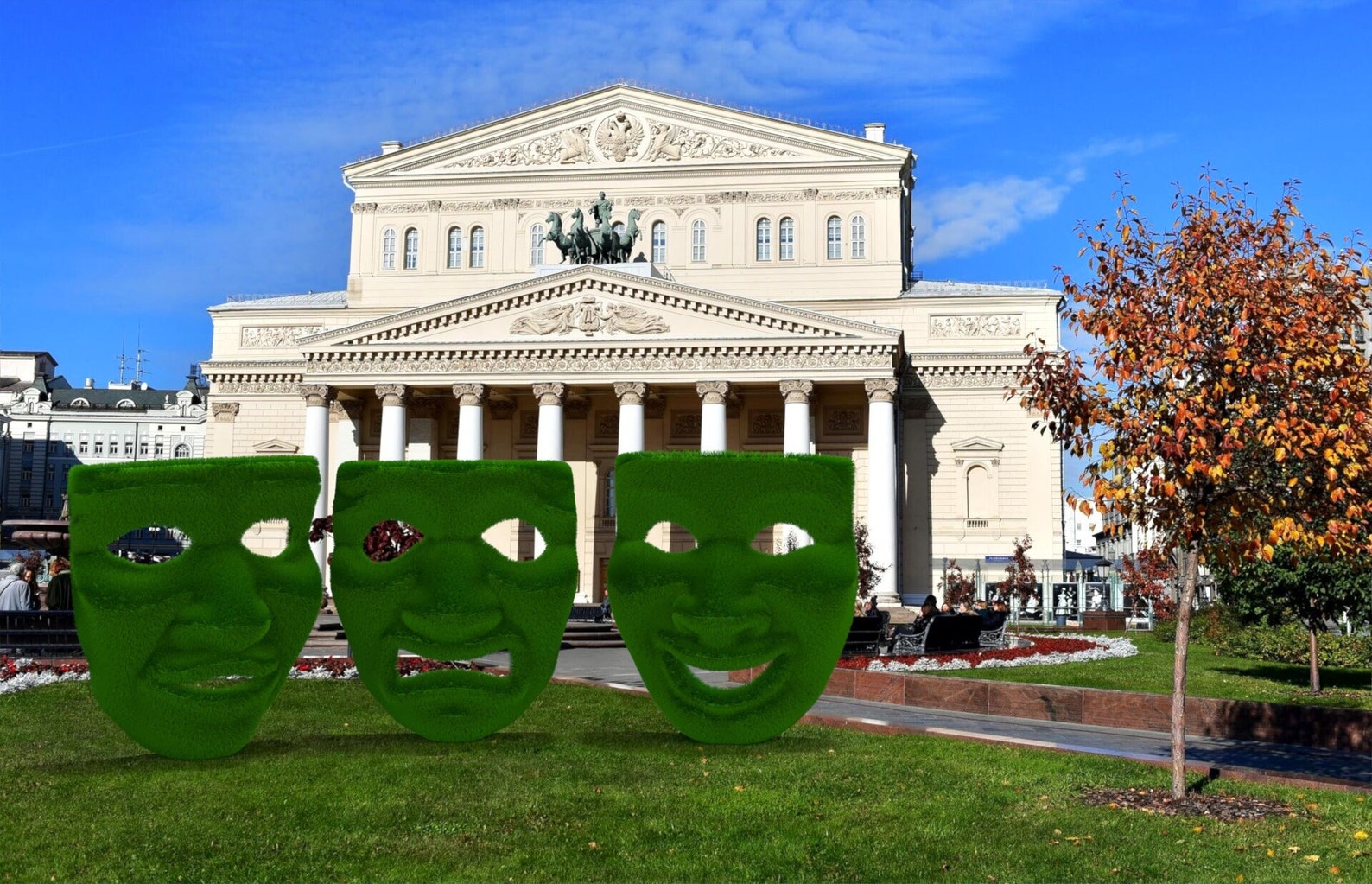 Outdoor Theatrical Masks Sculptures Topiary Green Figures in Artificial ...