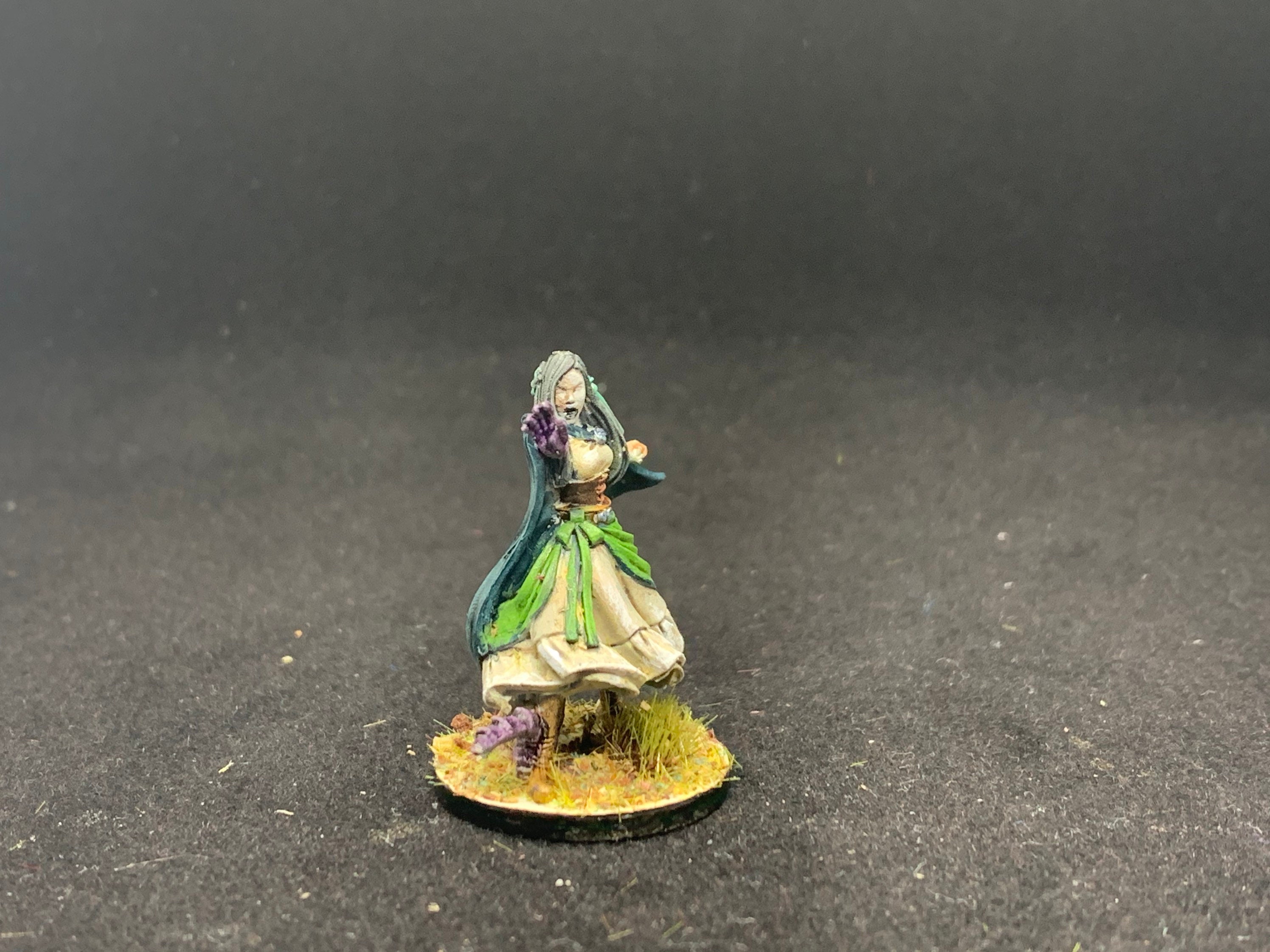 Hand Painted Critical Role Calianna Miniature - Etsy