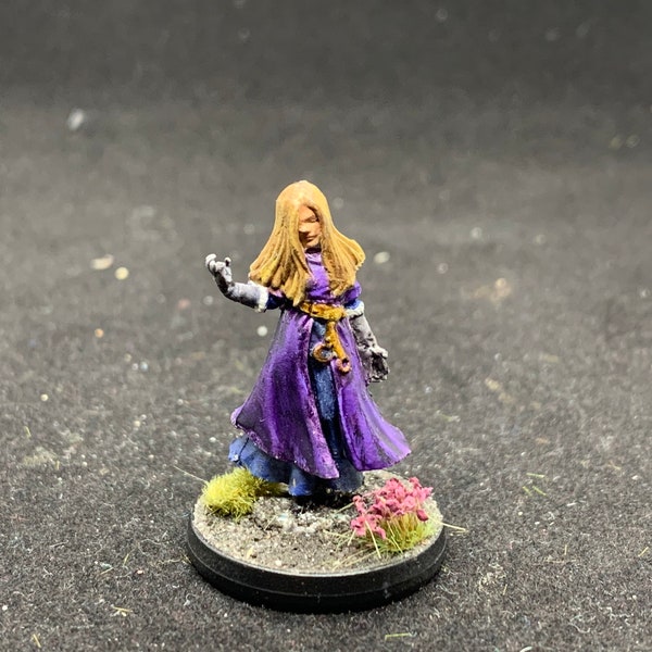 Female Wizard Miniature - Etsy