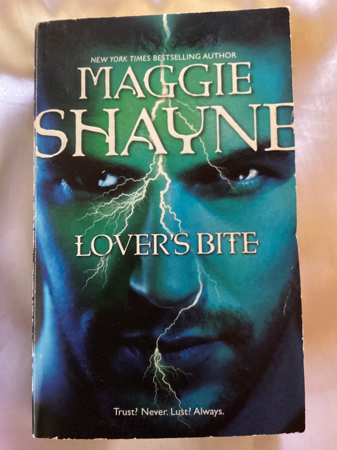 Maggie Shayne Paranormal, Mystery, Romance Preowned Assortment of ...