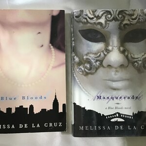 Melissa De La Cruz Series- Heart of Dread, Blue Bloods, Descendants ...