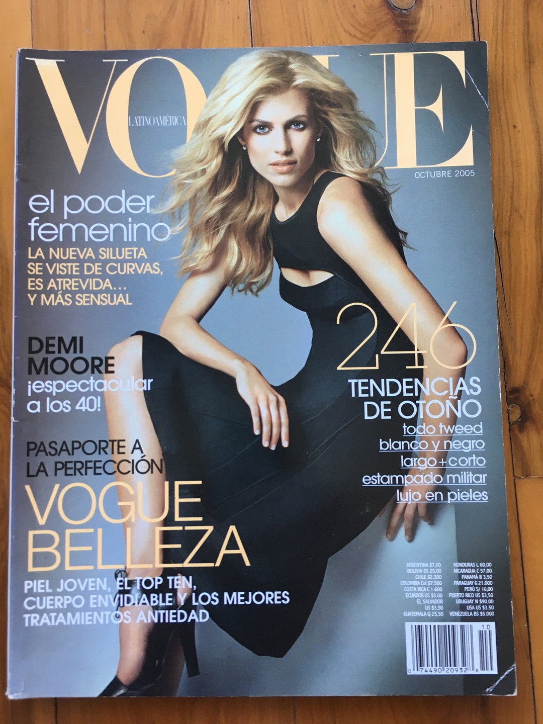 Vogue Latinoamerica October 2005 Daniela Urzi, Demi Moore, Jessica Alba ...