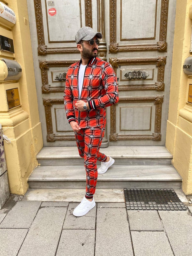 Men Tracking Walking Suit, Shipping From TEXAS. Valentine's Tracksuit ...