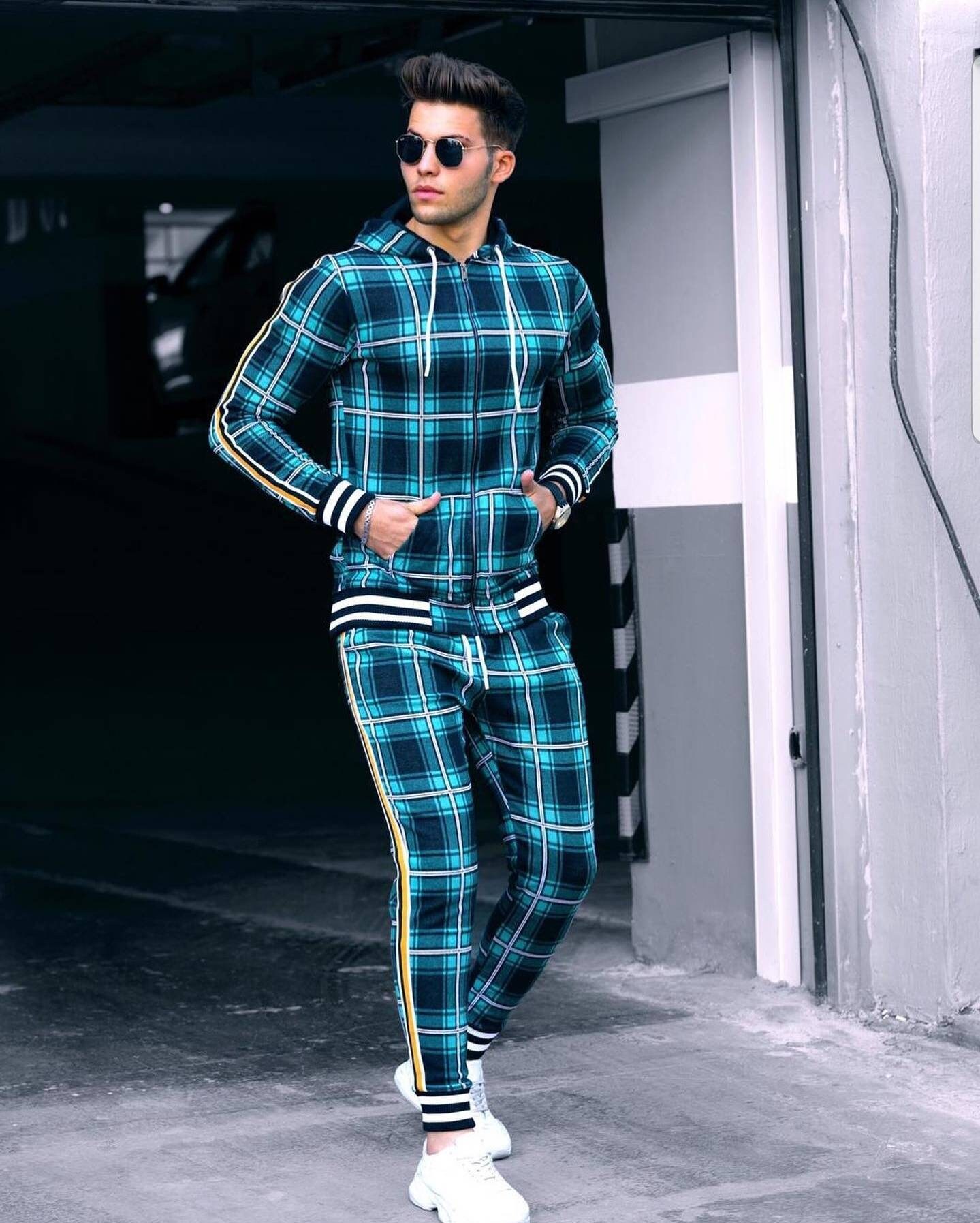Men Tracking Walking Suit, Shipping From TEXAS. Valentine's Tracksuit ...