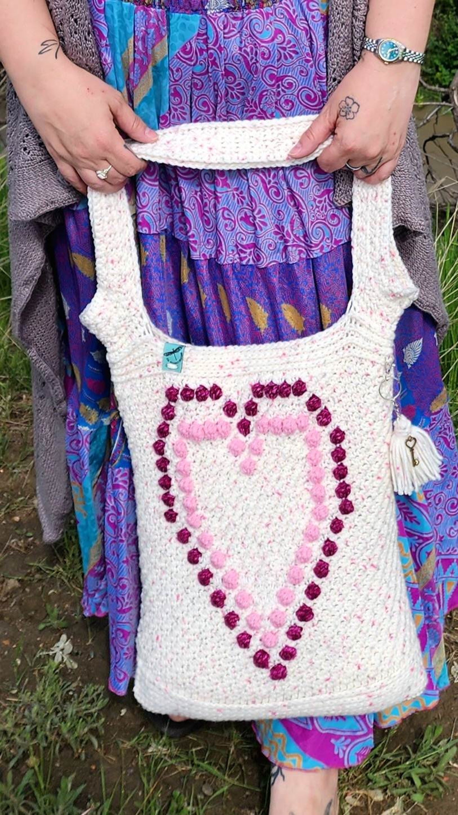 Dancing Grace Heart Tote / PDF Crochet Pattern / Crochet Tote Pattern ...