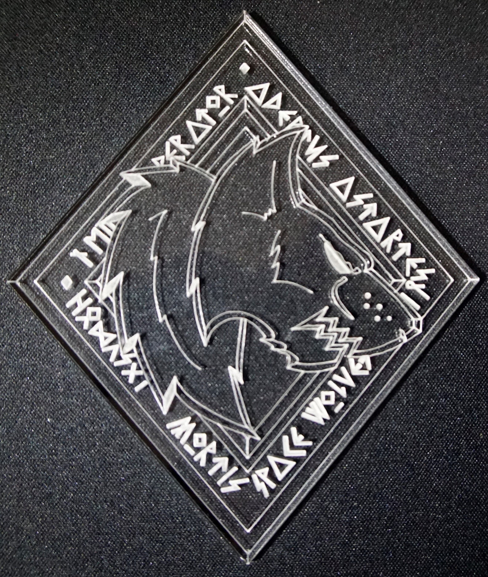 Warhammer 40k Acrylic Space Wolves Chapter Symbol | Etsy