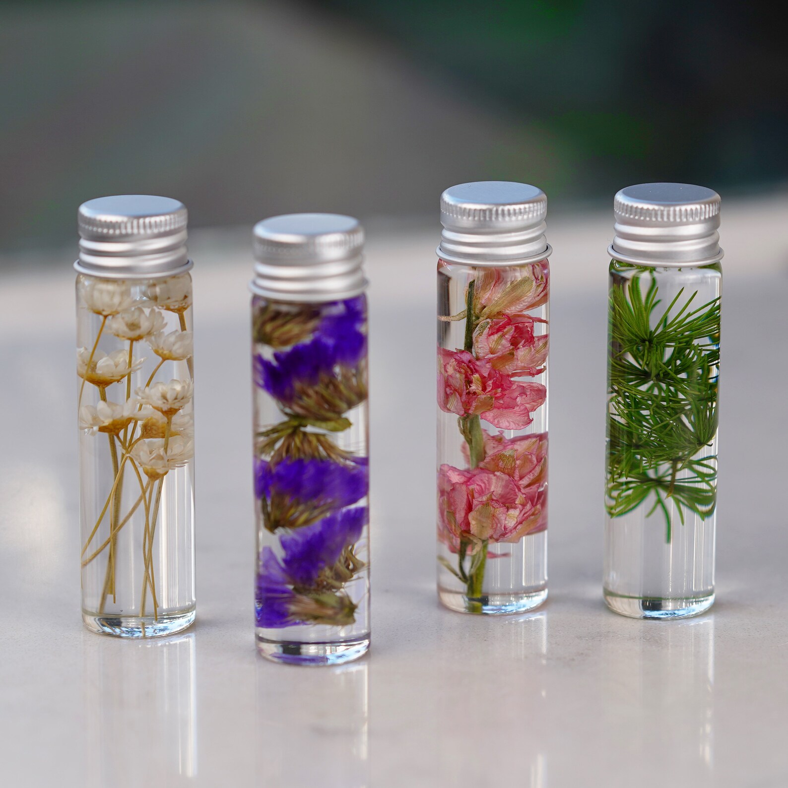 Set of 4 mini herbarium bottles mothers day herbarium | Etsy