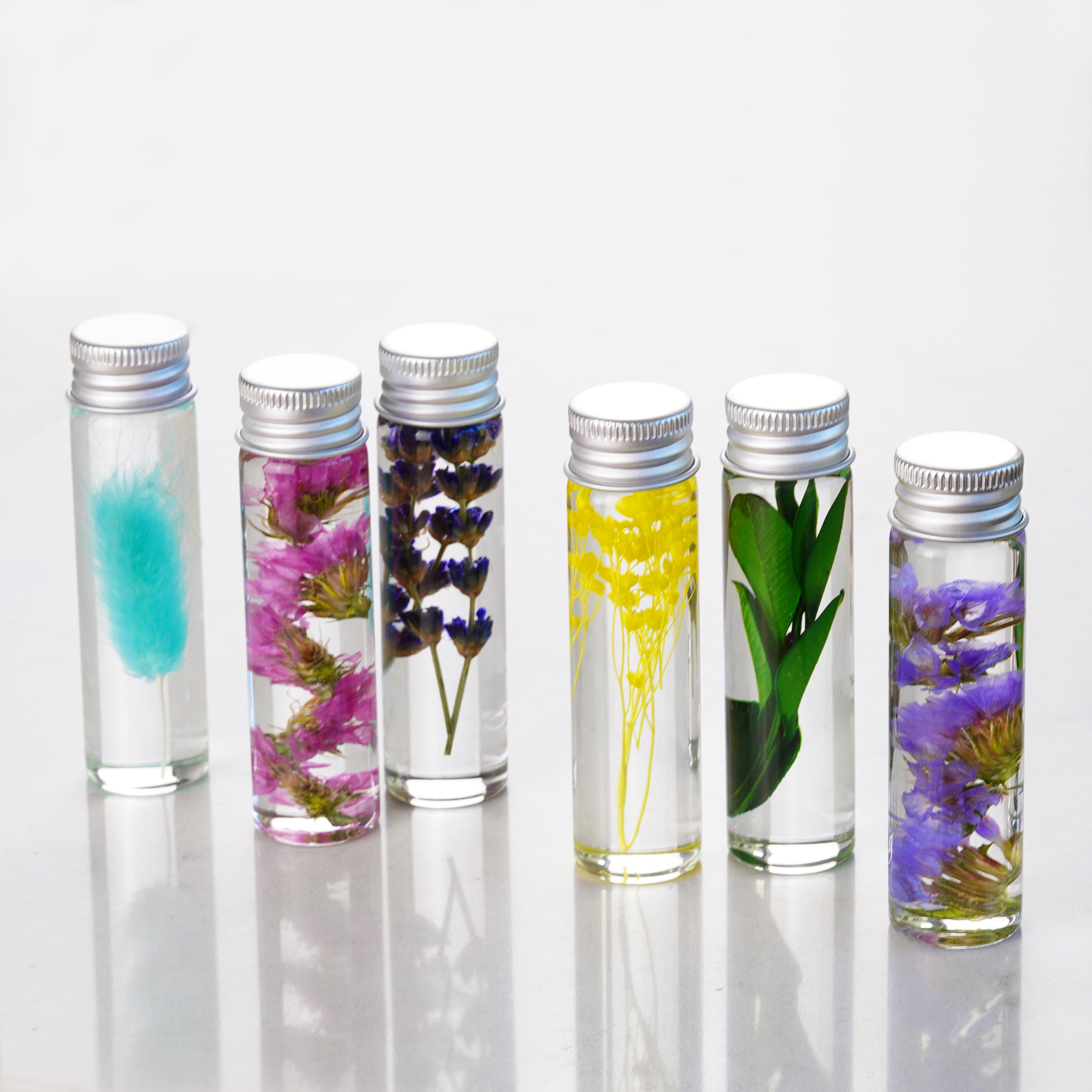 Set of 4 mini herbarium bottles Mother's Day gift | Etsy