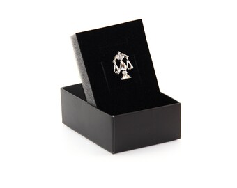 Justice Scales Pin - Etsy