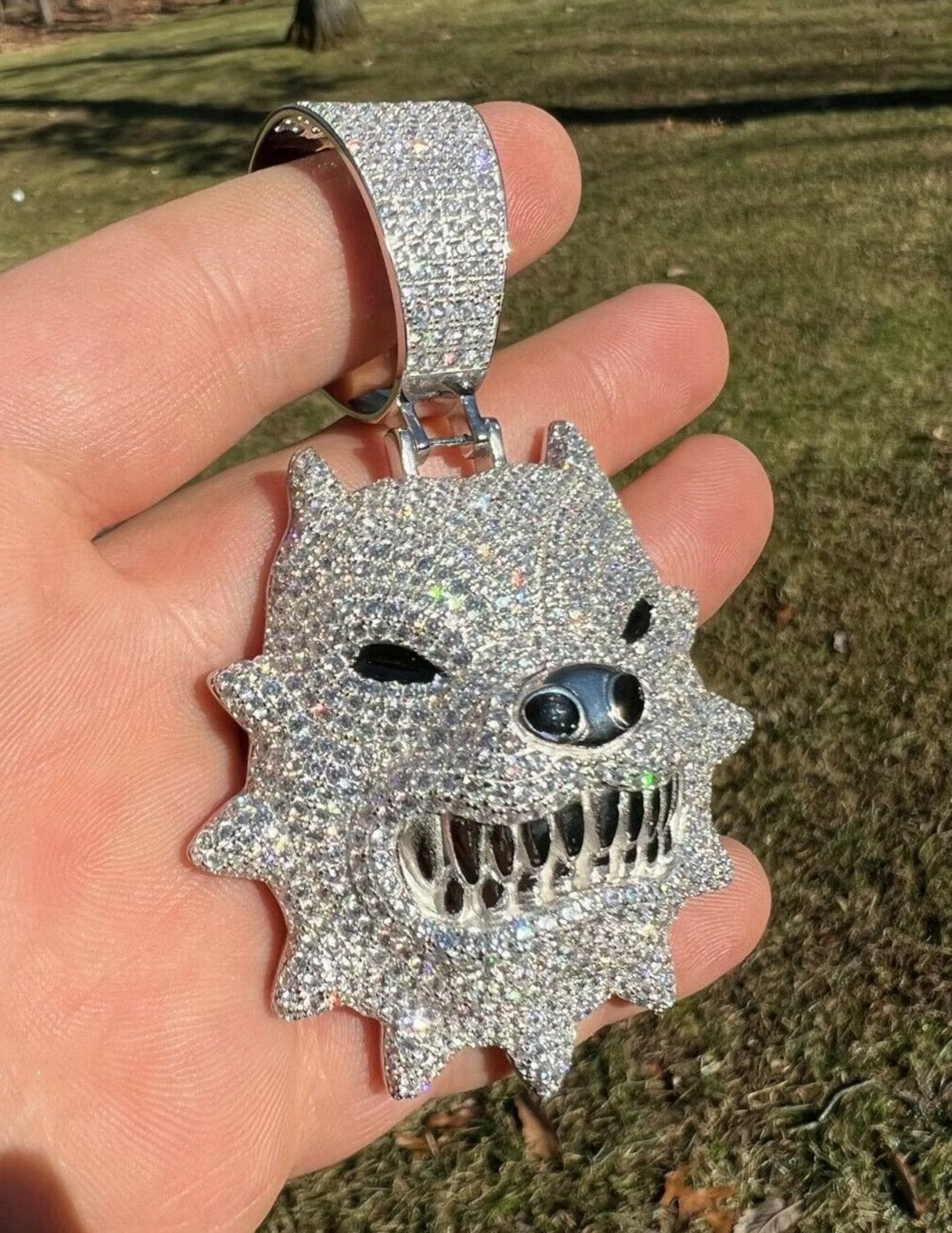 Customized Pendant for Men Cartoon Iced Diamond Out - HUGE Angry Pit ...
