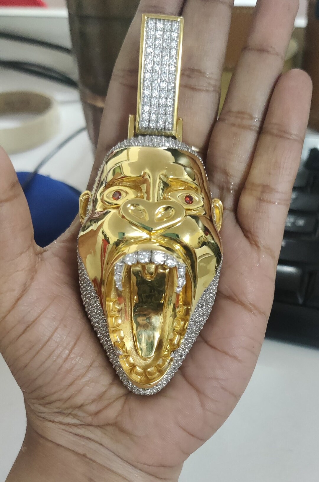 Angry Gorilla Customized Pendant, Yellow Gold Finish Gorilla Diamond ...