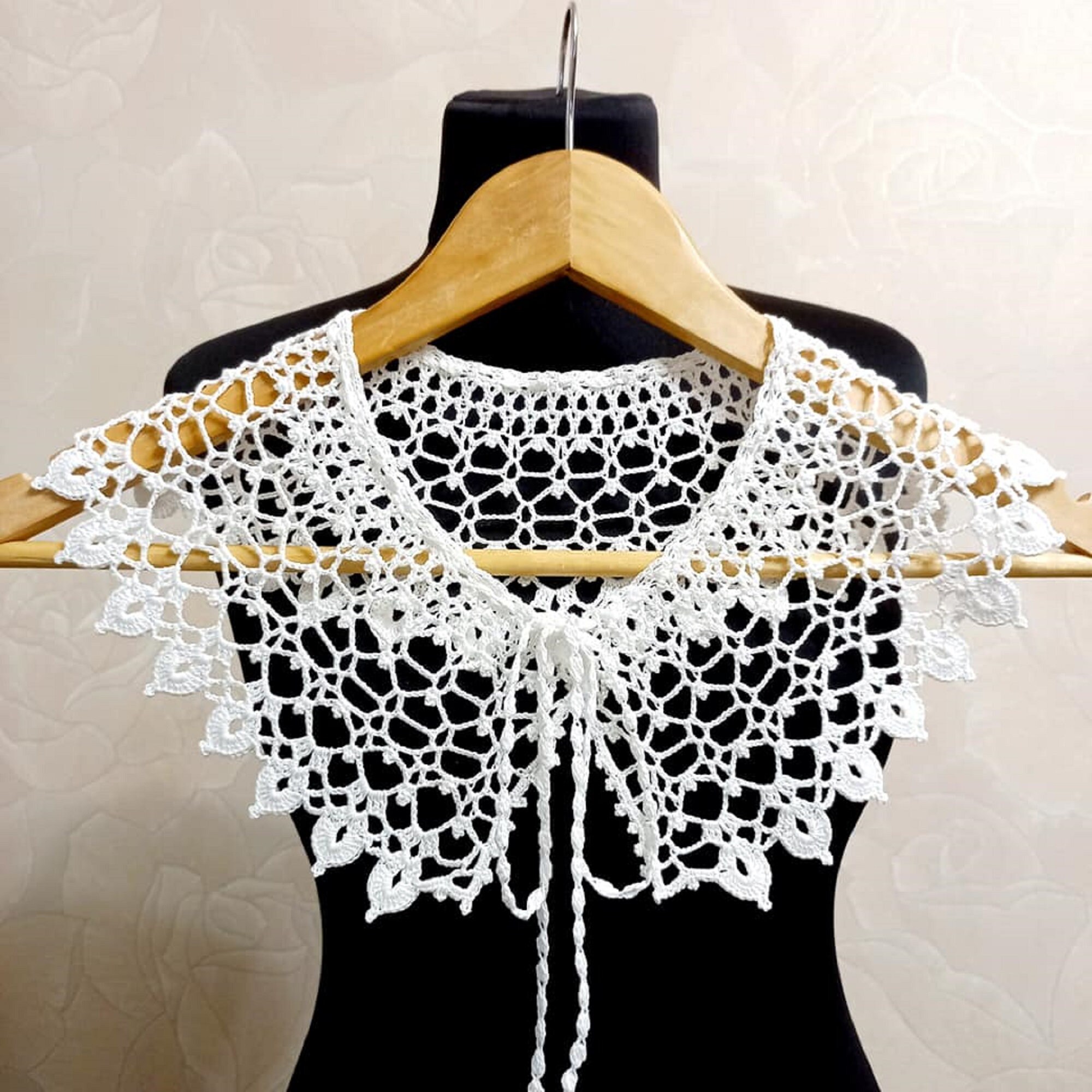 Handmade Crochet Collar for Women. Detachable White Openwork - Etsy