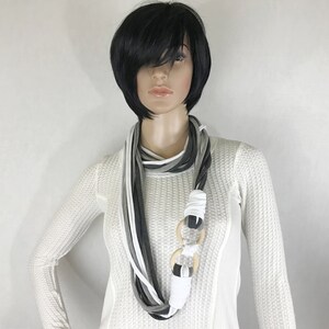 Liannas Elegant Gray Charcoal White Scarf, Trendy Fashion Novelty ...