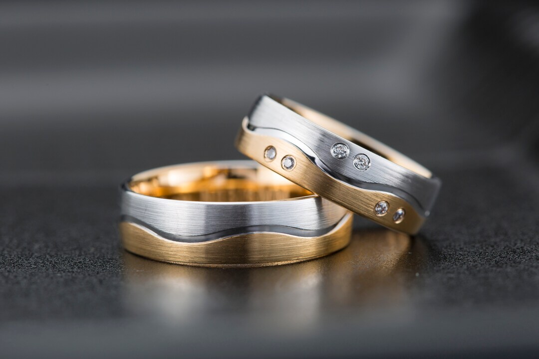 14k Gold Two Tone Wedding Ring Set With Wave Charm | 0.06ct Diamond ...