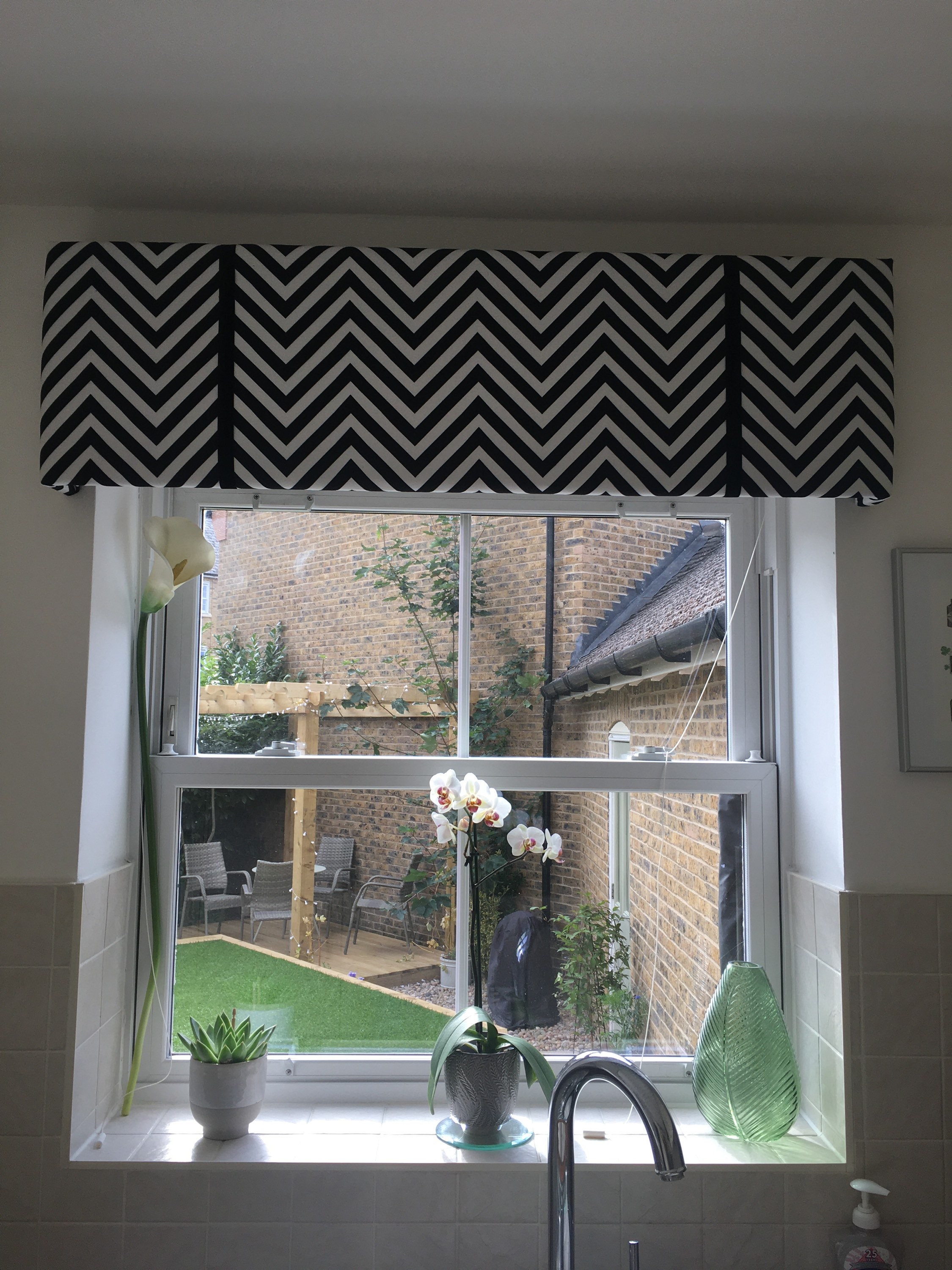 Bespoke Made to Measure Padded Box Pelmet - Etsy UK