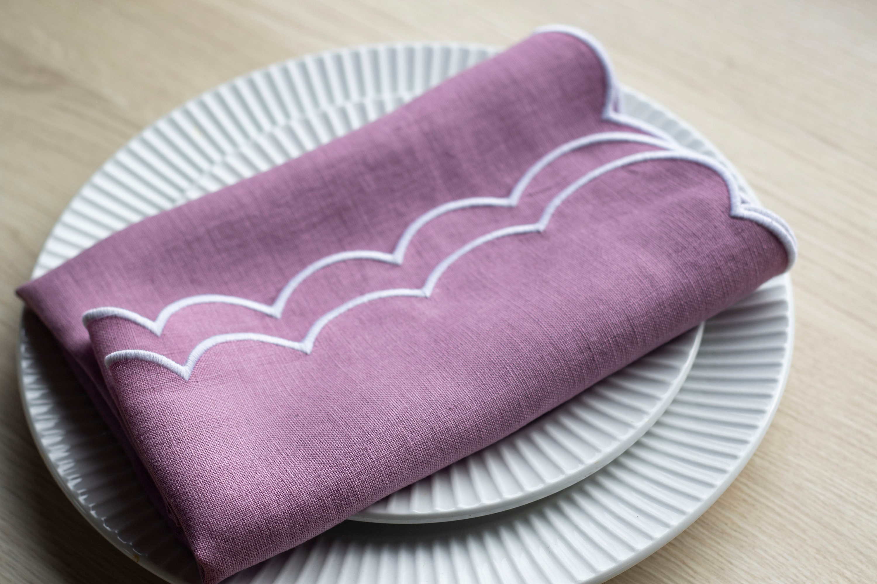 Lilac Linen Napkins With White Scalloped Edges - Set of 4 - Etsy