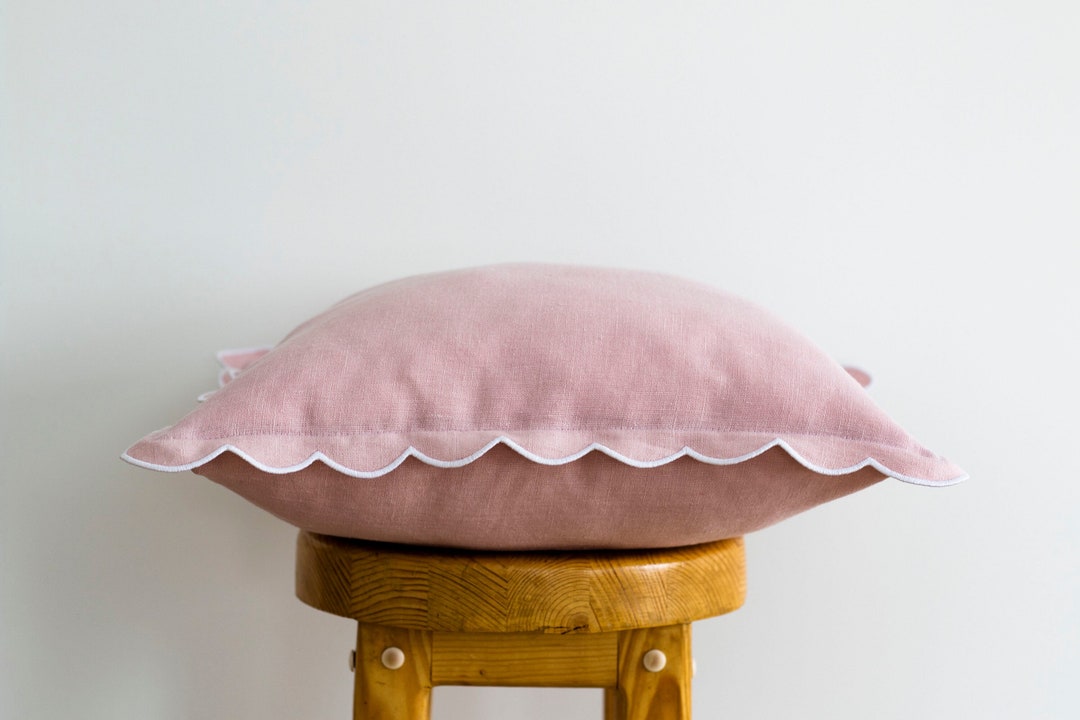 Blush Pink Linen Scalloped Edge Pillow Cover With White Detailing ...