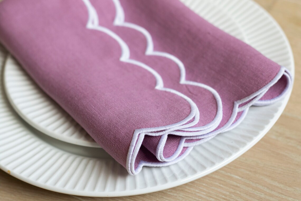 Lilac Linen Napkins With White Scalloped Edges - Set of 4 - Etsy