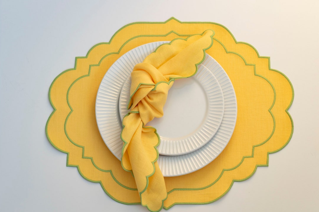 Pastel Yellow Linen Napkins With Green Scallop Trim, Easter Decor - Etsy