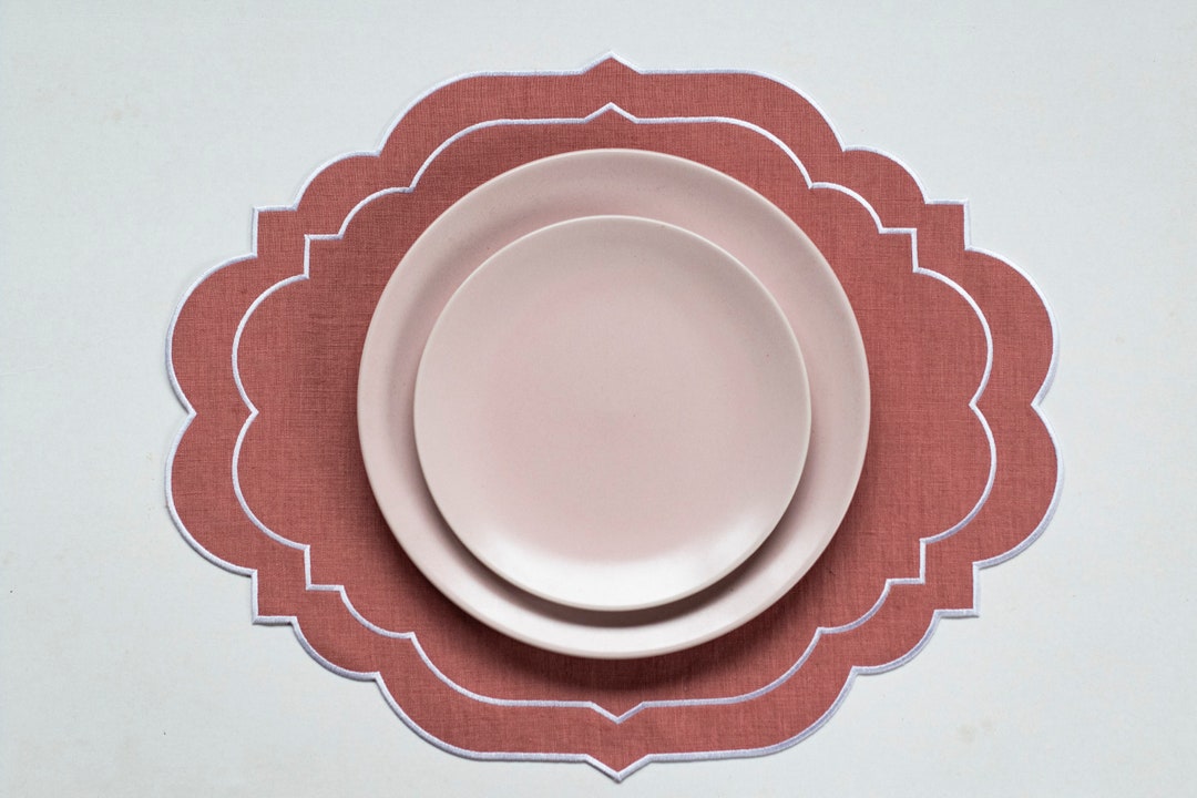 Woodrose Pink Linen Placemat With White Scalloped Trim, 15x18 - Etsy