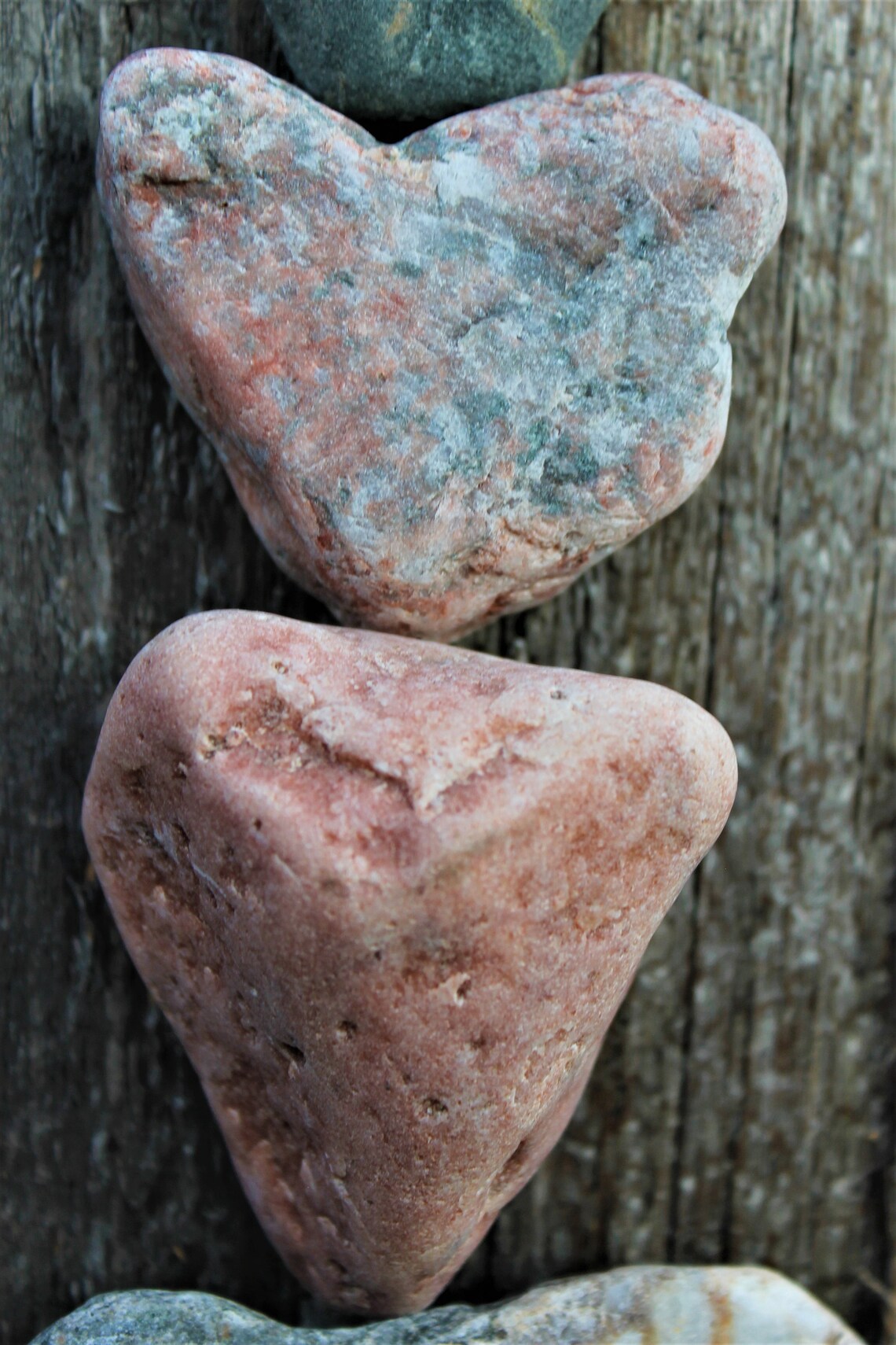 Heart Stone Wall Decor, Ascending Stone Heart Beauties , Beach Stone ...