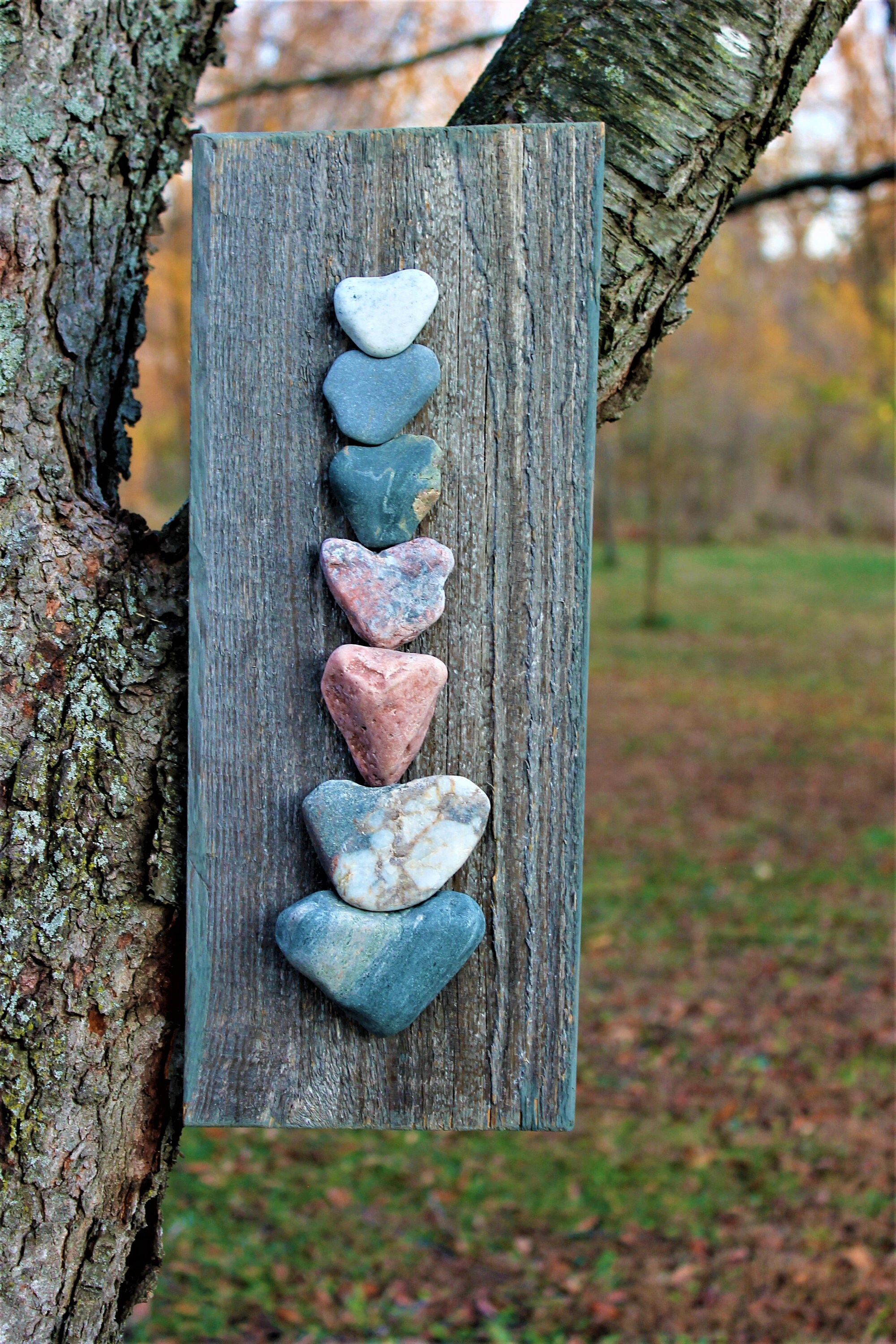 Heart Stone Wall Decor, Ascending Stone Heart Beauties , Beach Stone ...