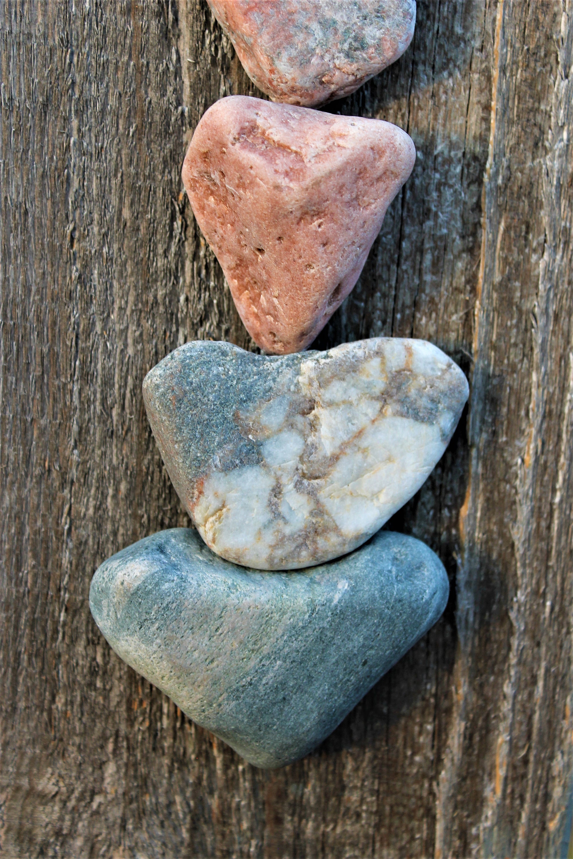Heart Stone Wall Decor, Ascending Stone Heart Beauties , Beach Stone ...