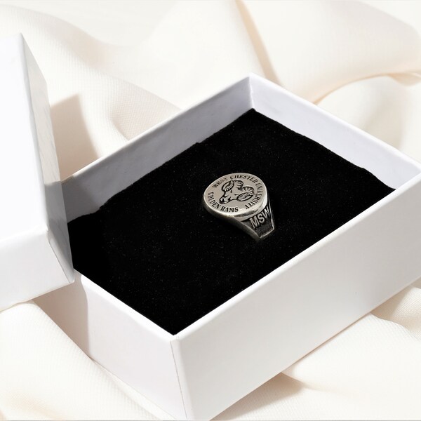 Jostens Class Ring - Etsy