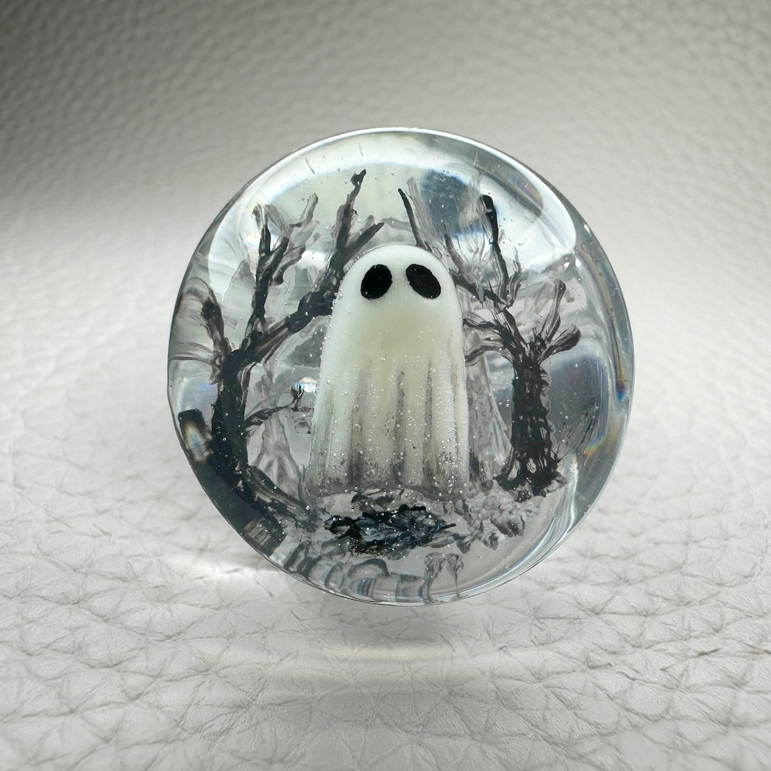 Glow in the Dark Ghost Plugs – Spooky Halloween Jewelry - Etsy
