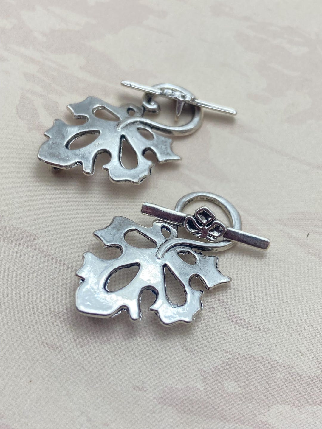 Ornate Toggle Clasp, Deco Vine Leaf Design, Silver Colour, 33x21mm - Etsy